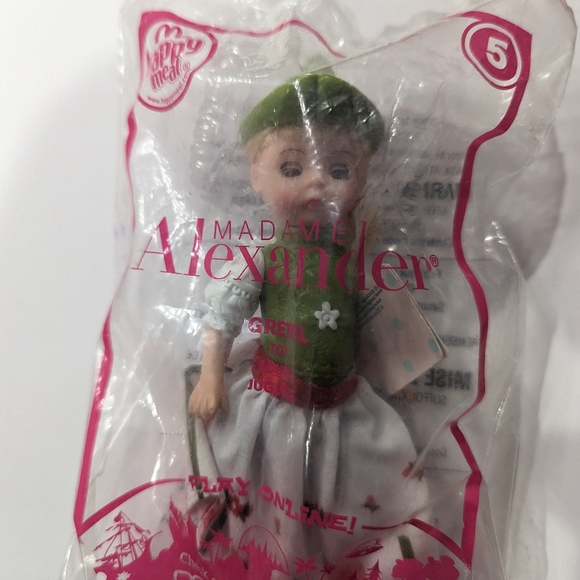 Madame Alexander | Toys | Madame Alexander Gretel And Little Red Riding ...
